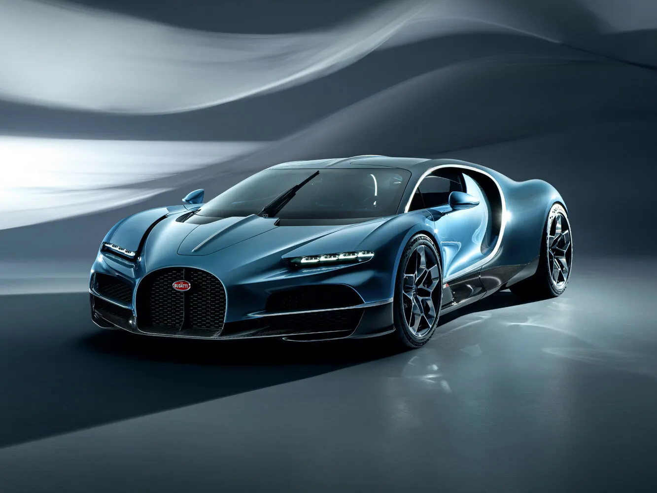 16-Cylinder Cars - Bugatti W16 & Cizeta V16T | Carbee.org - Carbee.org